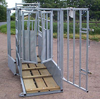 Penderfeed Livestock Equipment, Duns, Scottish Borders: Cattle Handling ...